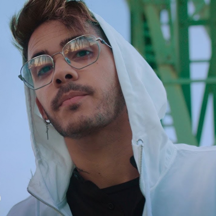 Kronno Zomber - Puro show » Letra Hip Hop Groups